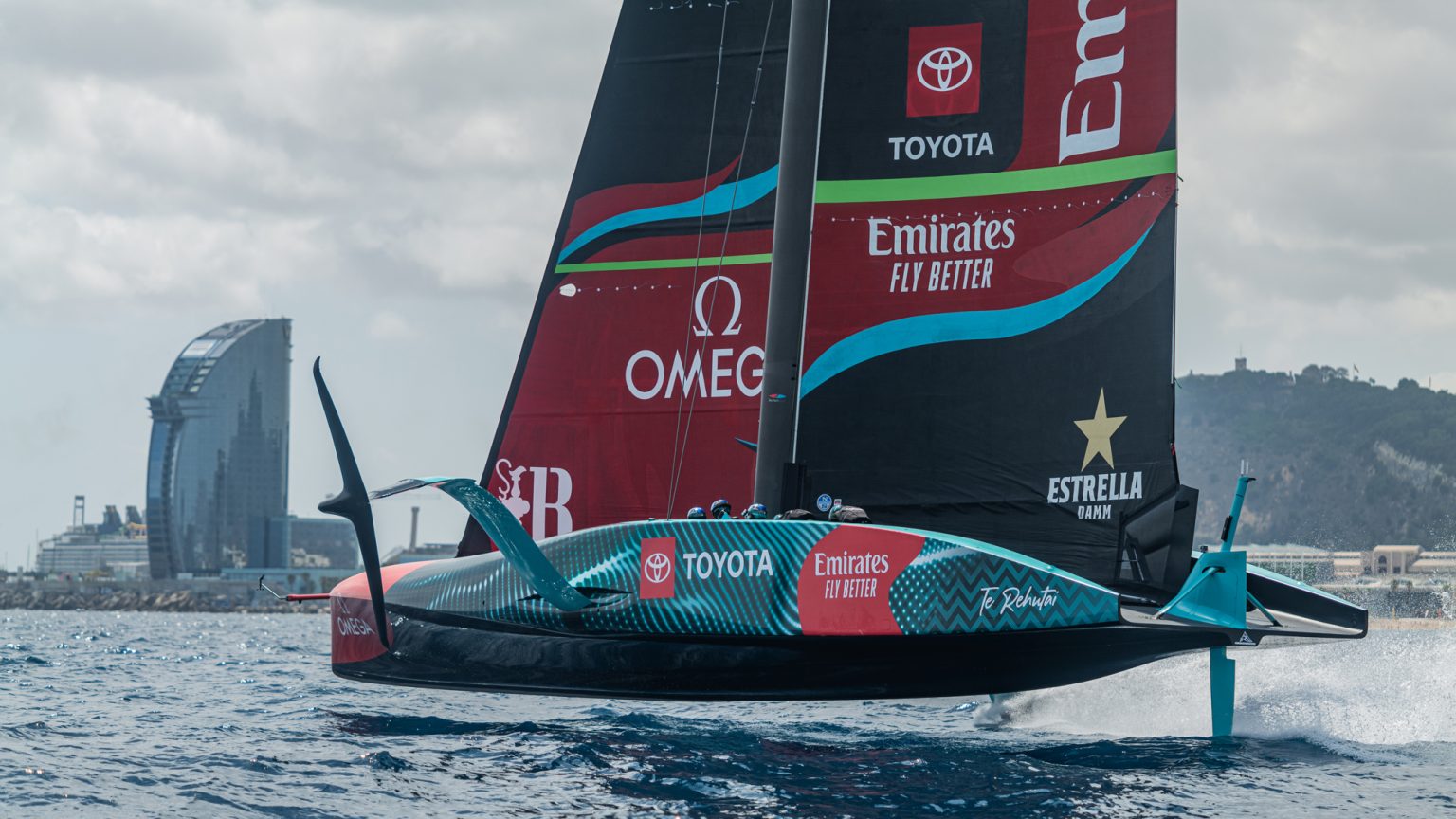 The foiling phenomenon, the history of foils – Yachting World