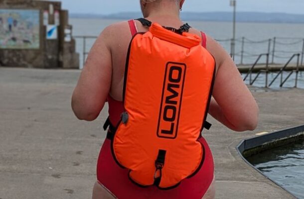 7 of the best swimming tow floats for open water swimming safety - Yachting World