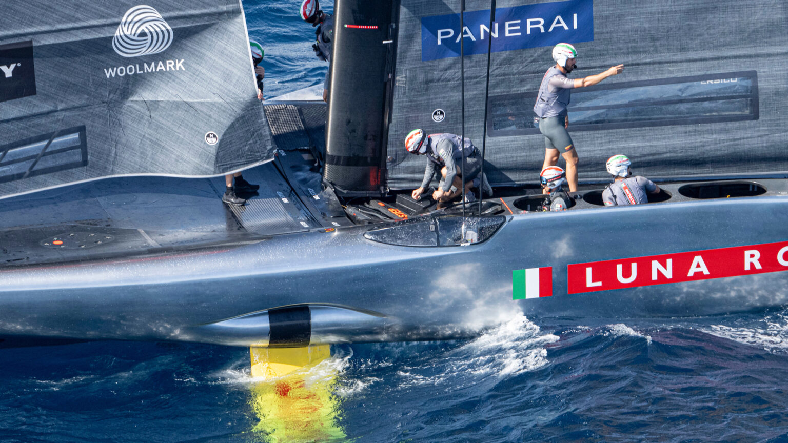 Damage to Luna Rossa hands race victory to INEOS Britannia but the ...