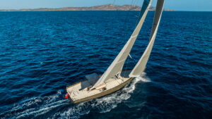 Jaro: Sailing this unique new upwind weapon