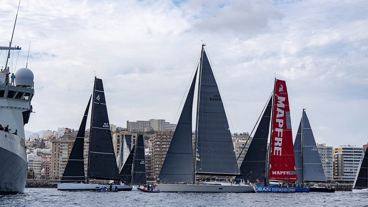 Man overboard in ARC: US MRCC calls off active search. Another yacht ...