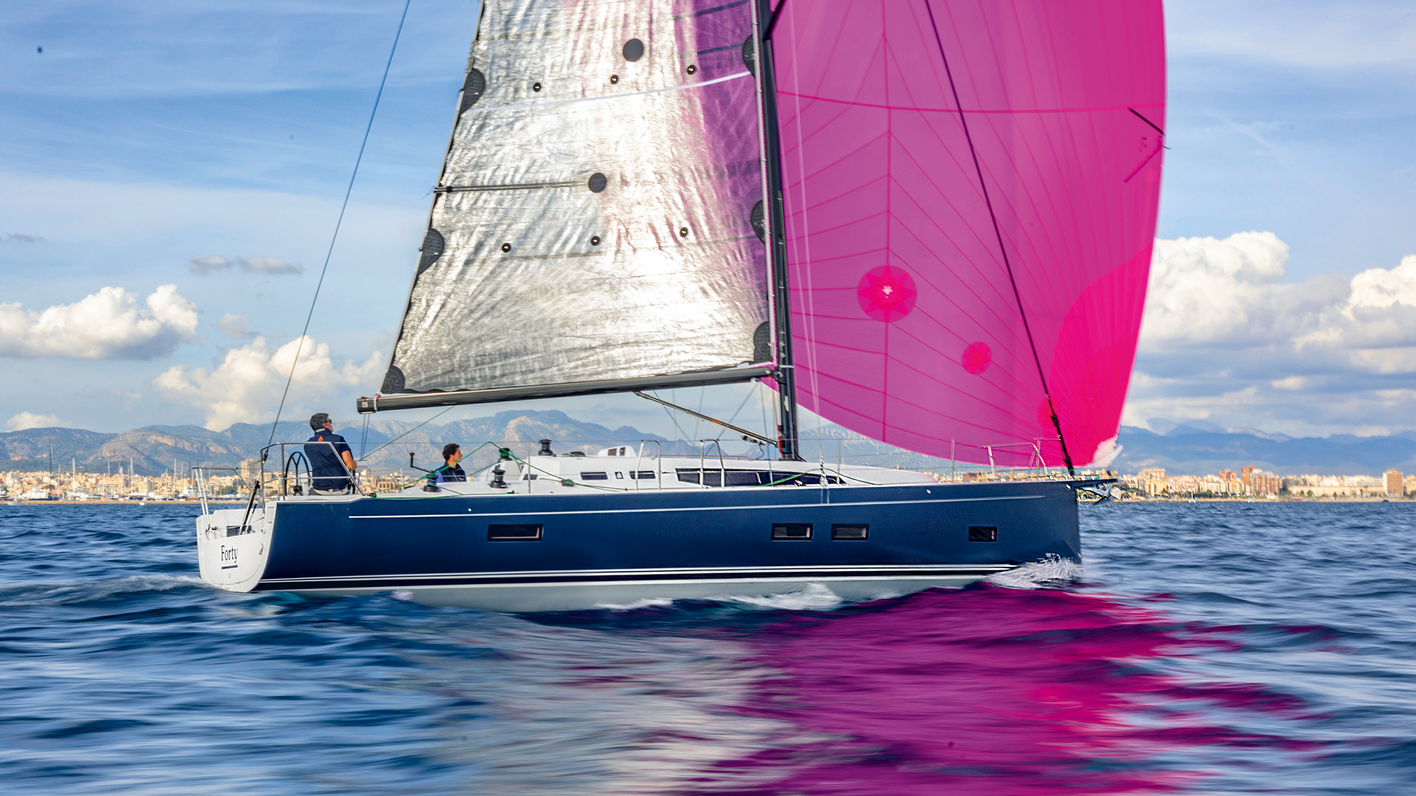 J/40 review: Pinnacle of evolution - Yachting World