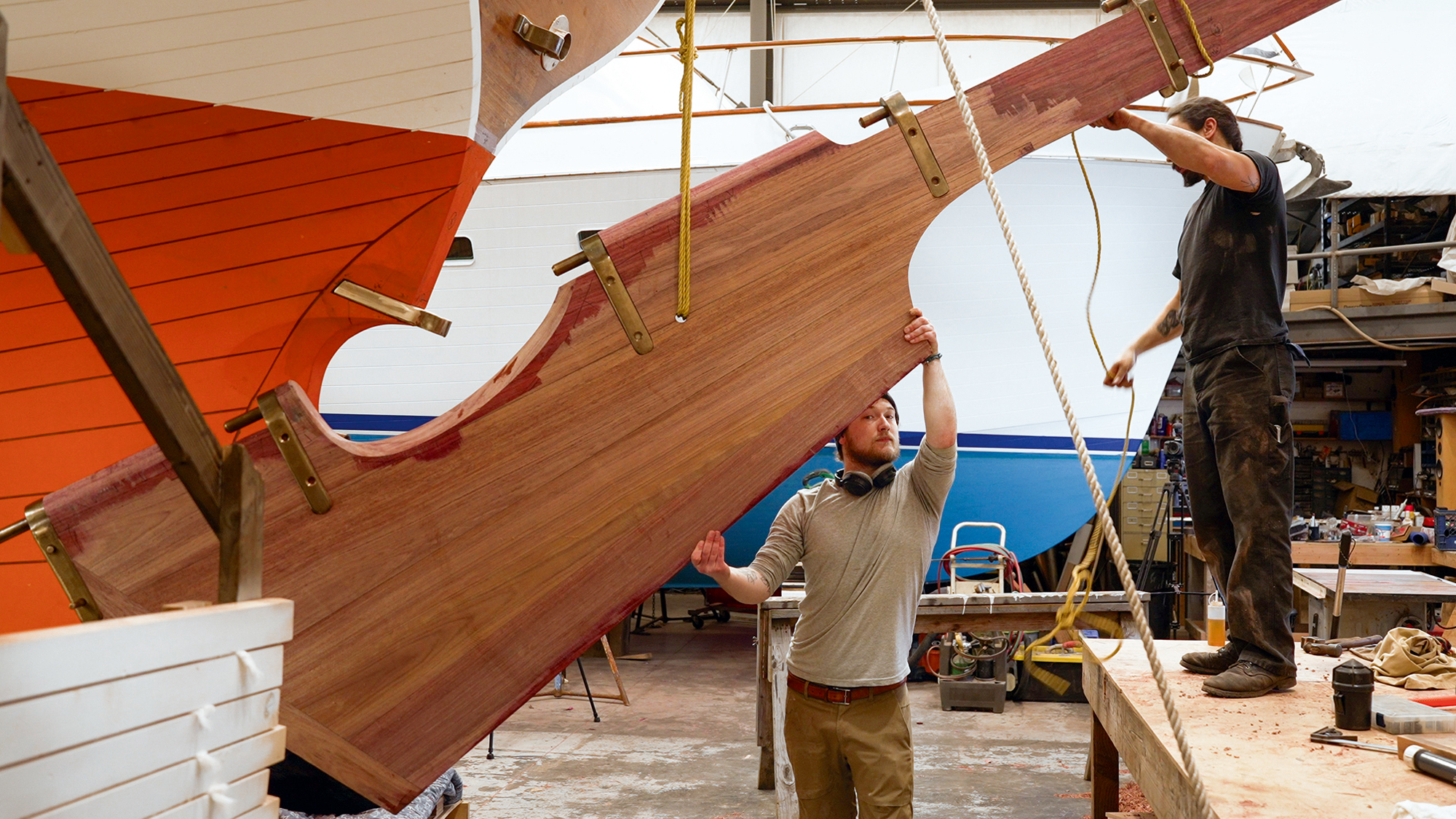 How this boatbuilder and Youtuber restored the 1910 £1 wreck 'Tally Ho ...
