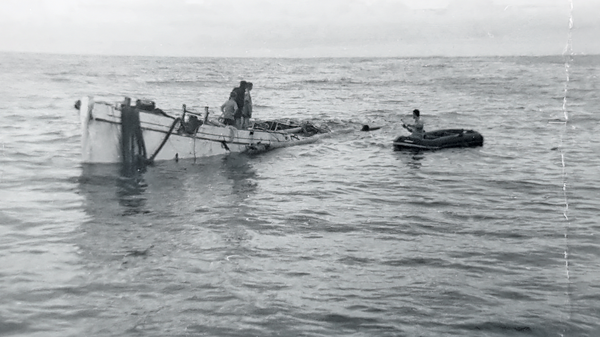 How this boatbuilder and Youtuber restored the 1910 £1 wreck 'Tally Ho ...