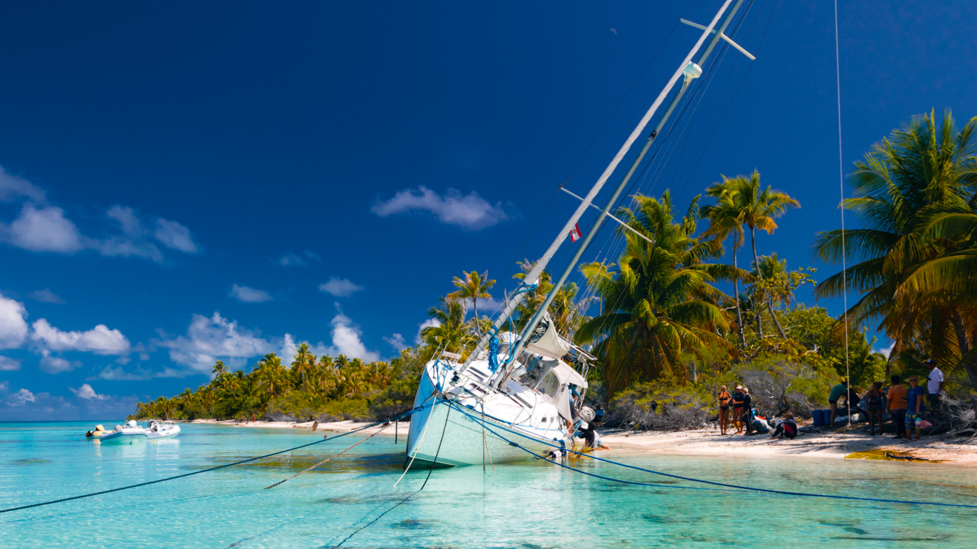 What happens when you run aground on a yacht? And what should you do