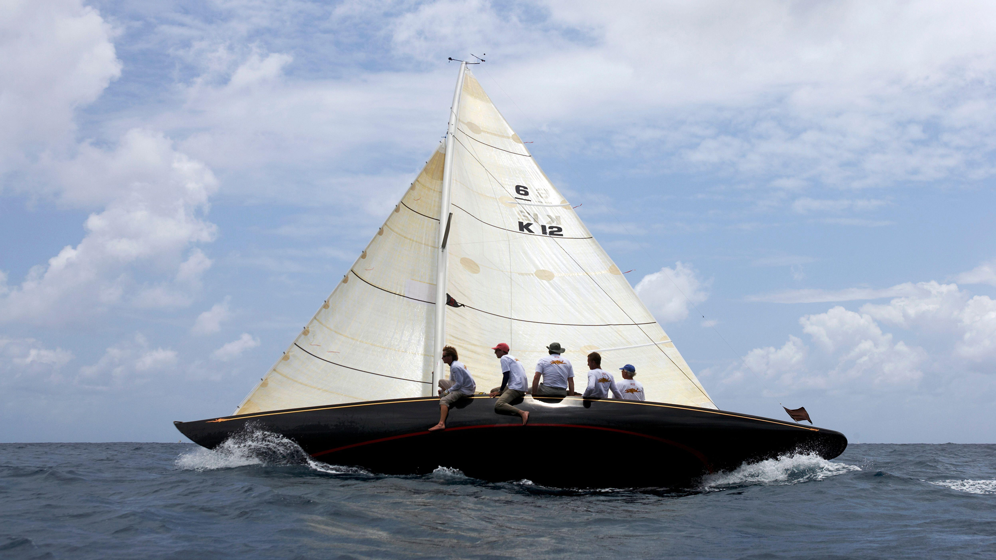 5 expert tips to help you better understand sailing heel angles