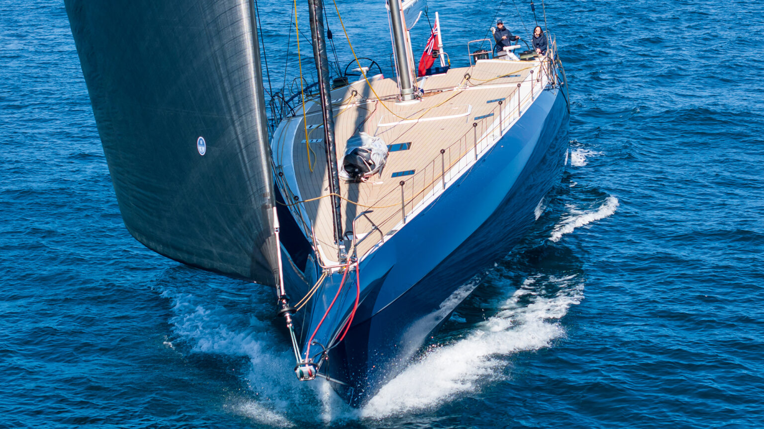 Magic Carpet-e review: Sailing the first fully electric racing Maxi to ...