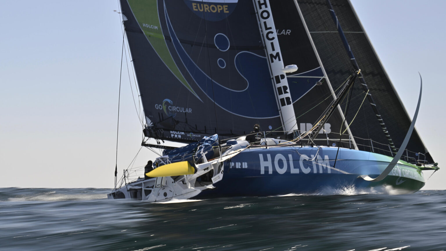 Holcim-PRB awarded redress after dramatic collision in Kiel, another ...