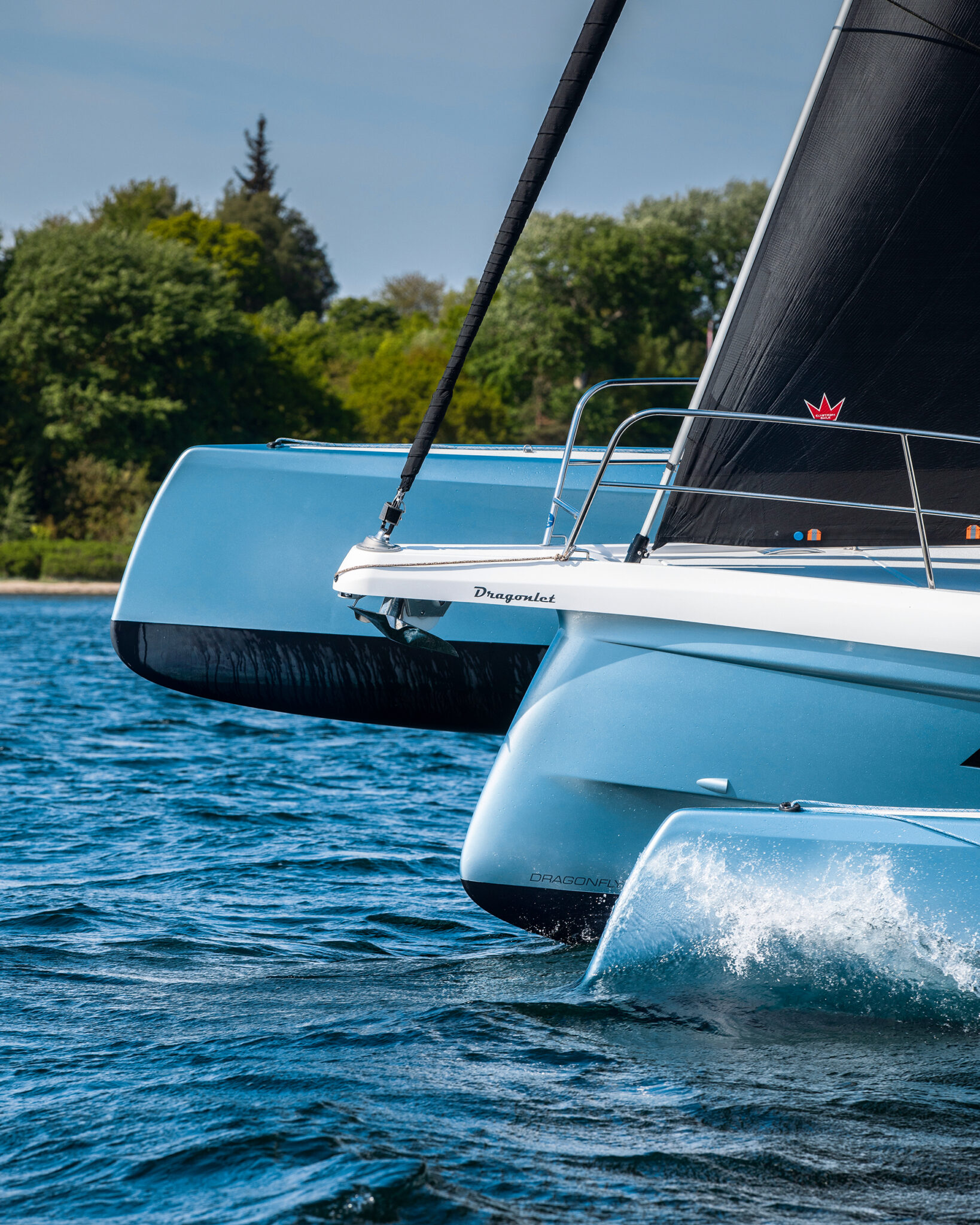 Dragonfly 36 review: Probably the most fun boat ever!