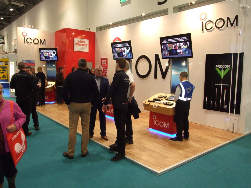 Latest Marine Radios and Great Offers from Icom at London Boatshow 2016 ...