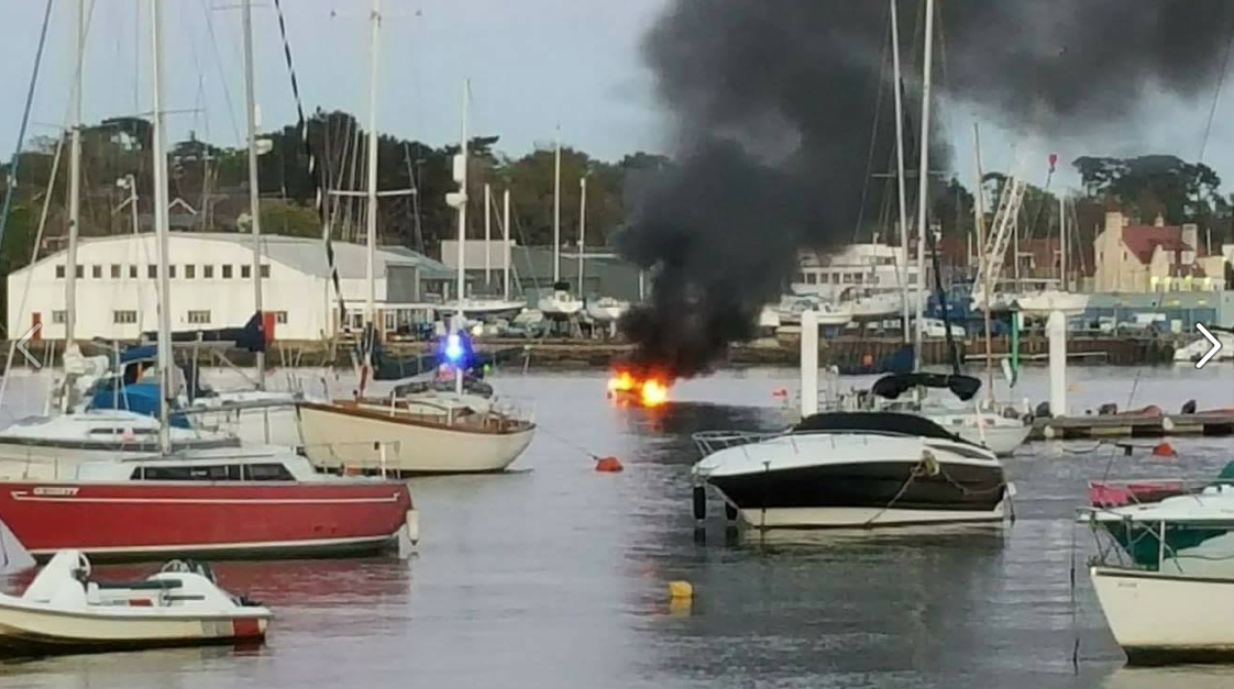 Boat explodes on River Hamble - YBW