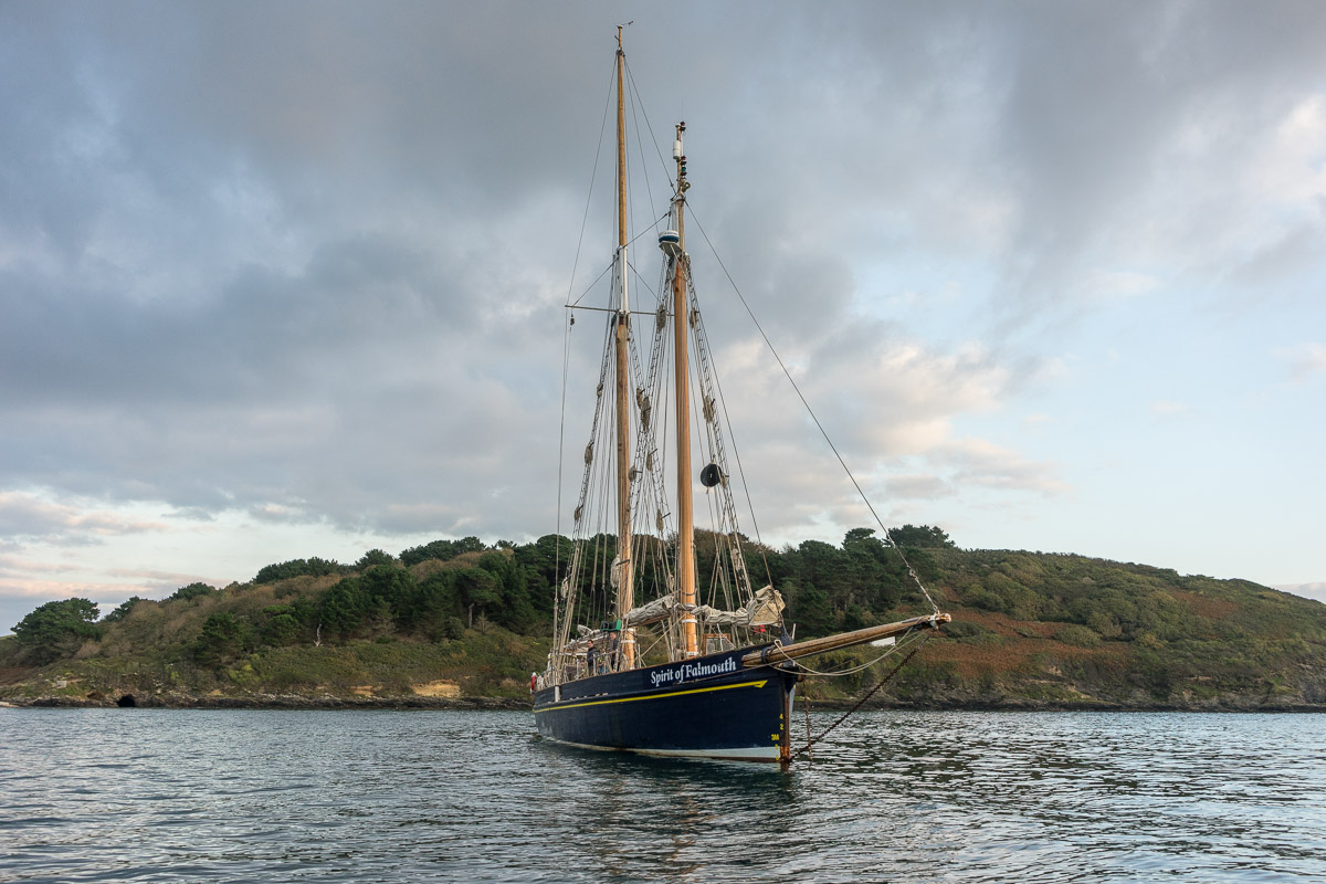 They've done it! Turn to Starboard crew finish their Round Britain ...