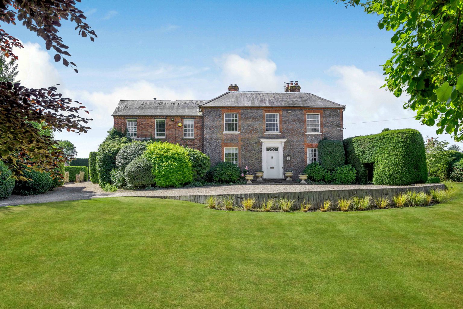 Six of the best properties near Royal residences - The Field