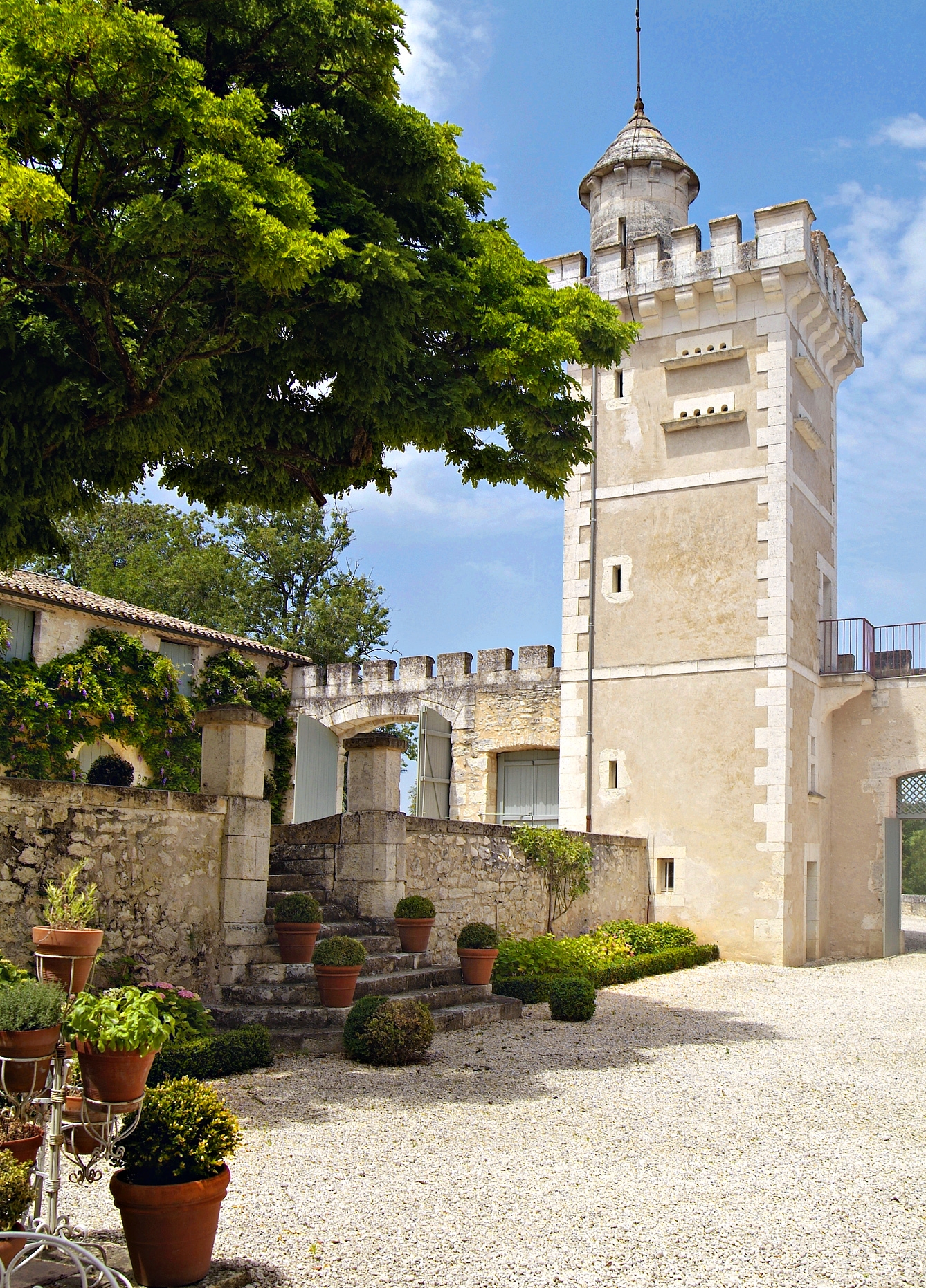 Chopard boss buys Bergerac chateau - Decanter