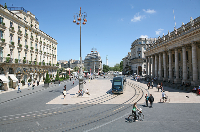 Five reasons to visit Bordeaux this summer - Decanter