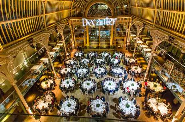 Gallery: World wine and opera stars raise £250k at gala dinner