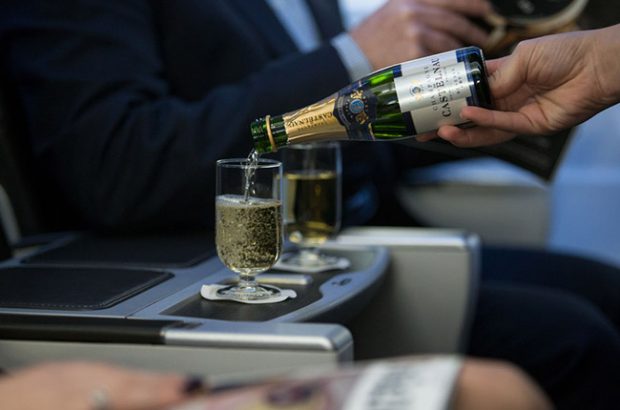 British Airways add English sparkling to first class - Decanter