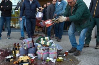 France: Fraud probe finds Spanish wine being passed off as French ...