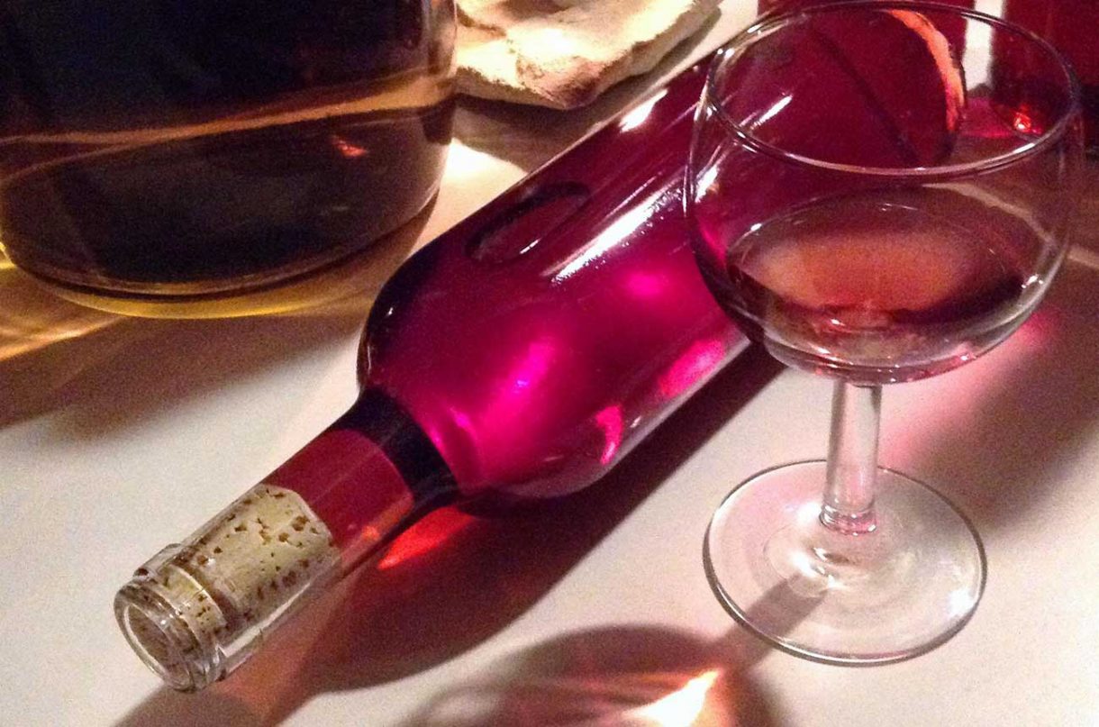 What does 'saignée' mean in rosé wine? - Decanter