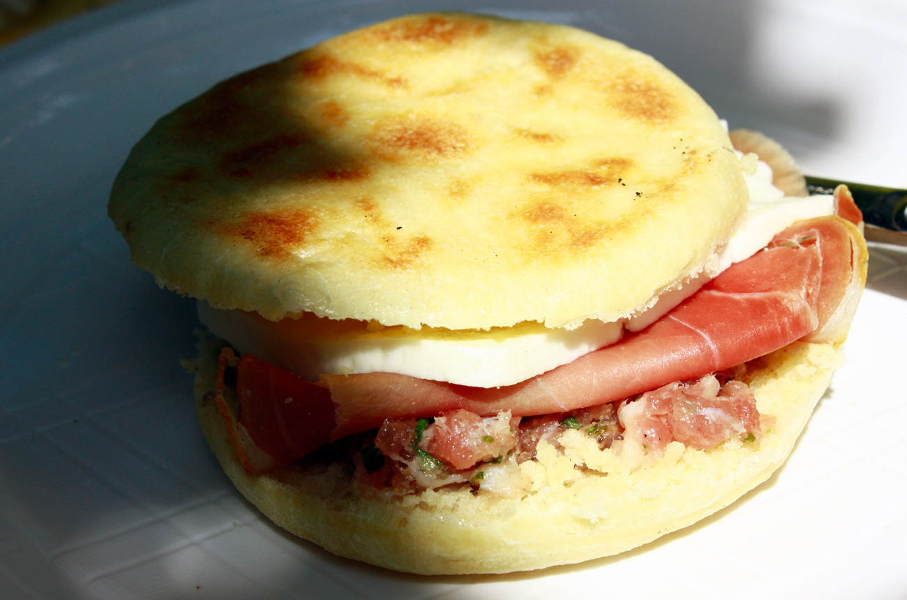 Street food in Italy: What to eat & local wine pairings - Decanter