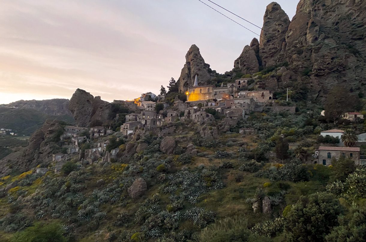 Calabria travel guide: 'Untapped wine potential' - Decanter