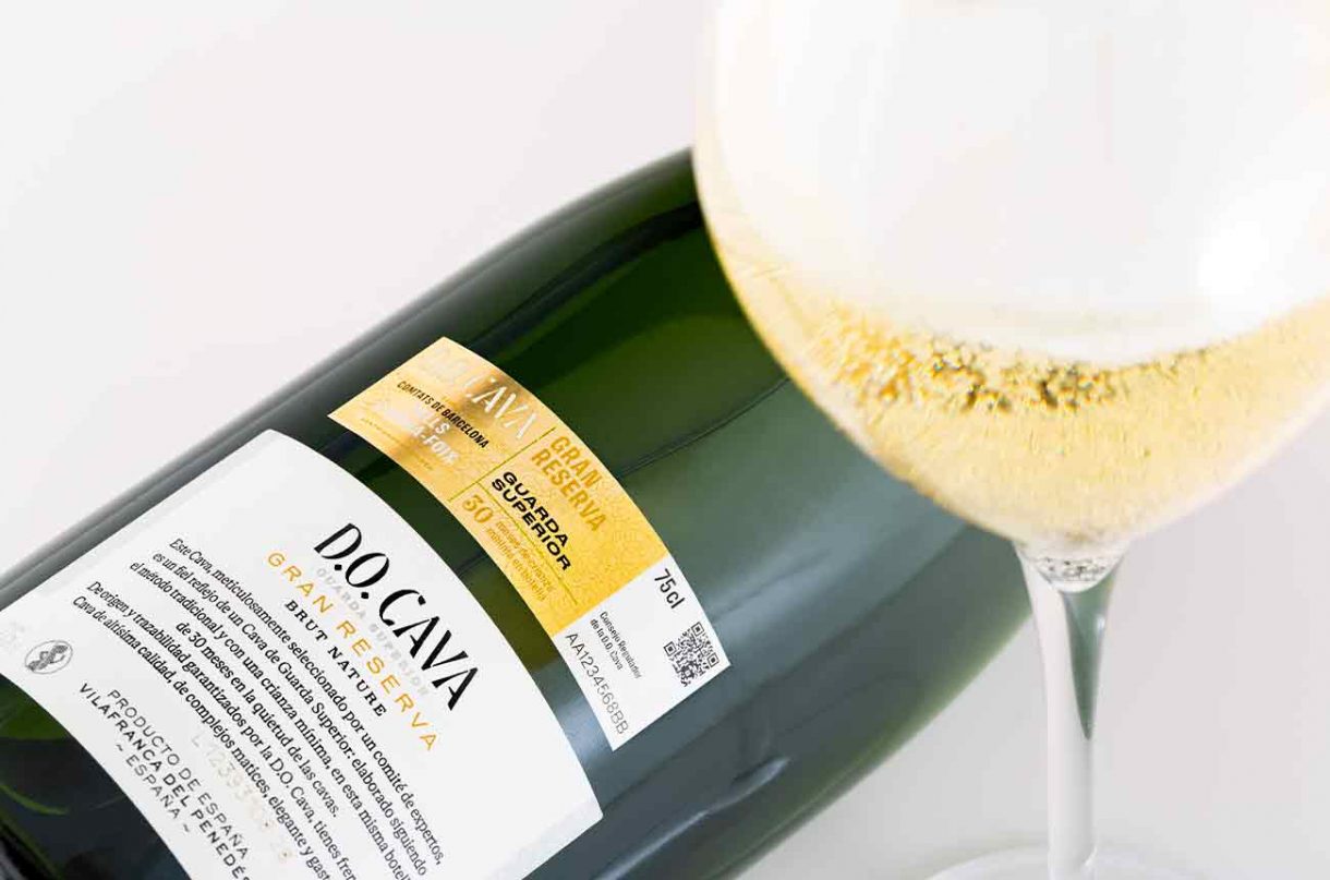 Is this a bottle of D.O. CAVA? - Decanter