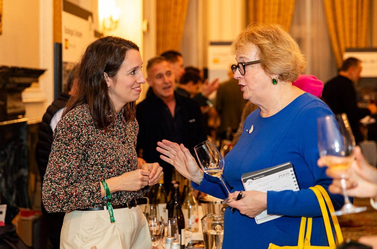 An iconic day: DWWA winners' table at DFWE - Decanter