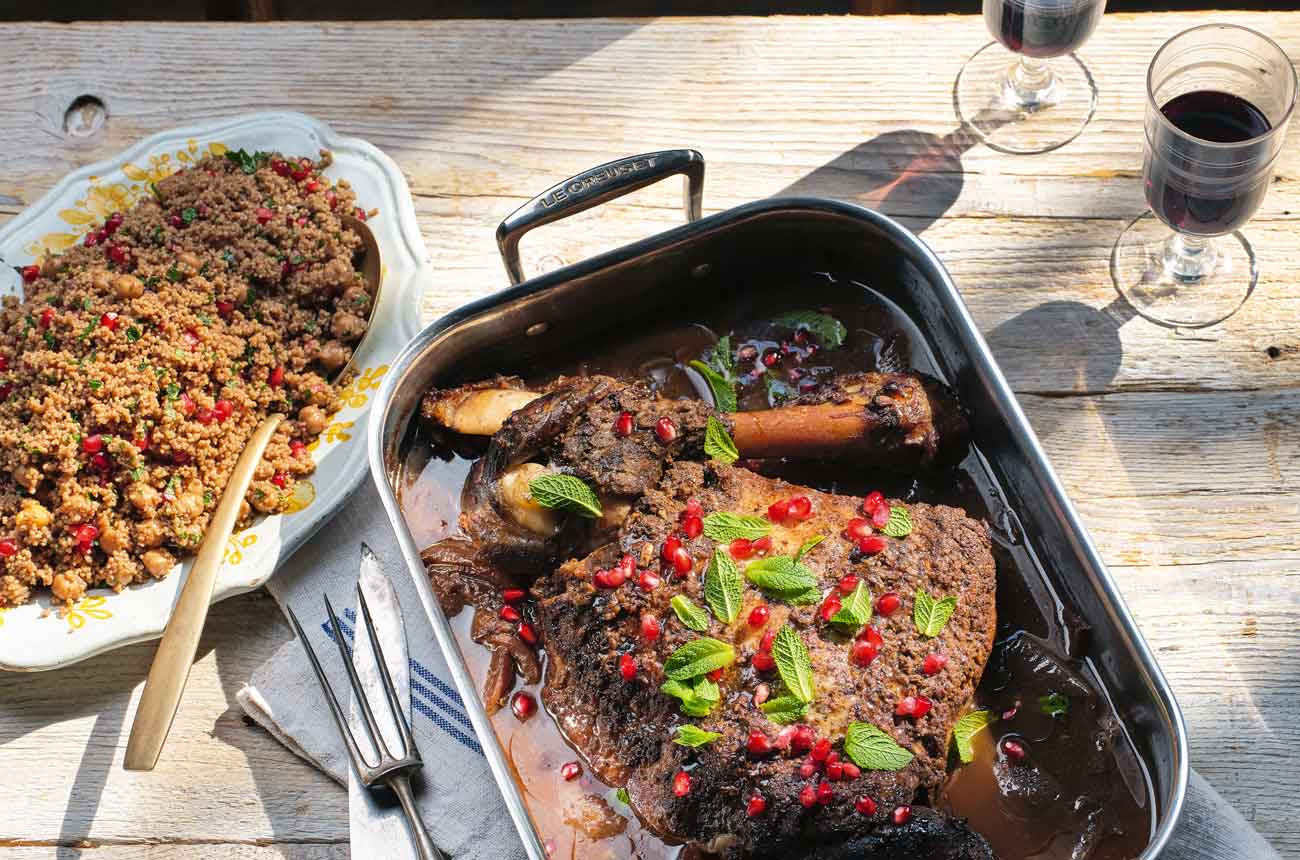how to cook lamb shoulder with red wine