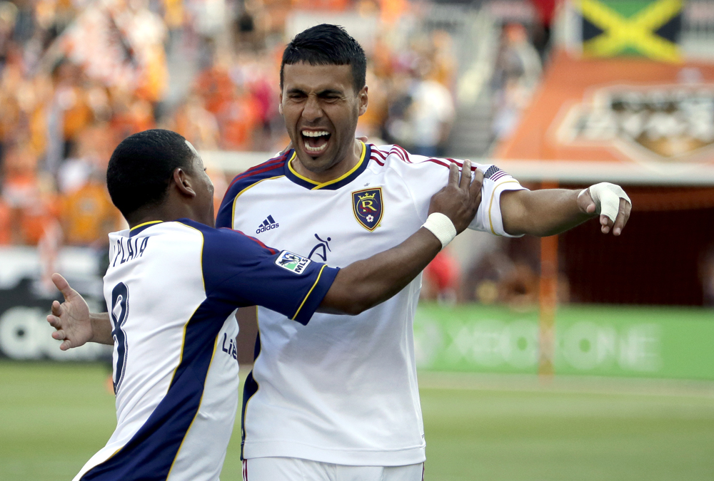 Javier Morales chips the goalkeeper in the first 15 seconds - World Soccer
