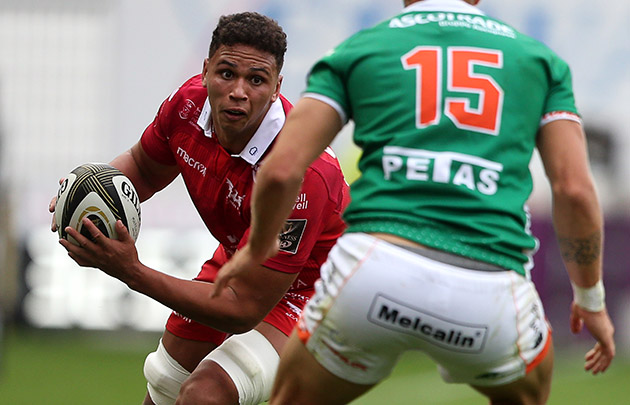 Hotshot: Scarlets and Wales U20 back-row Dan Davis