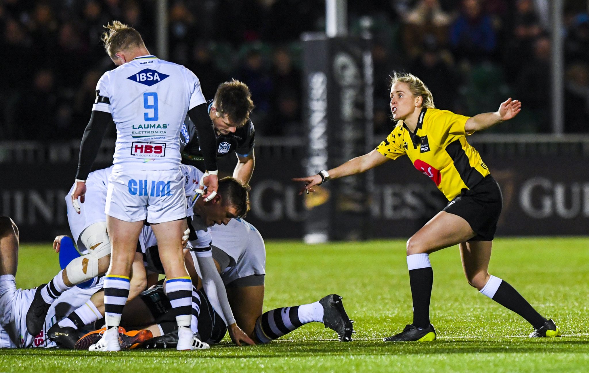 Amy Perrett on refereeing in the Olympics - Rugby World