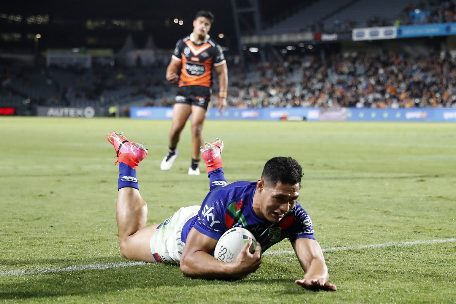 All Blacks hopeful Roger Tuivasa-Sheck leaves NRL early