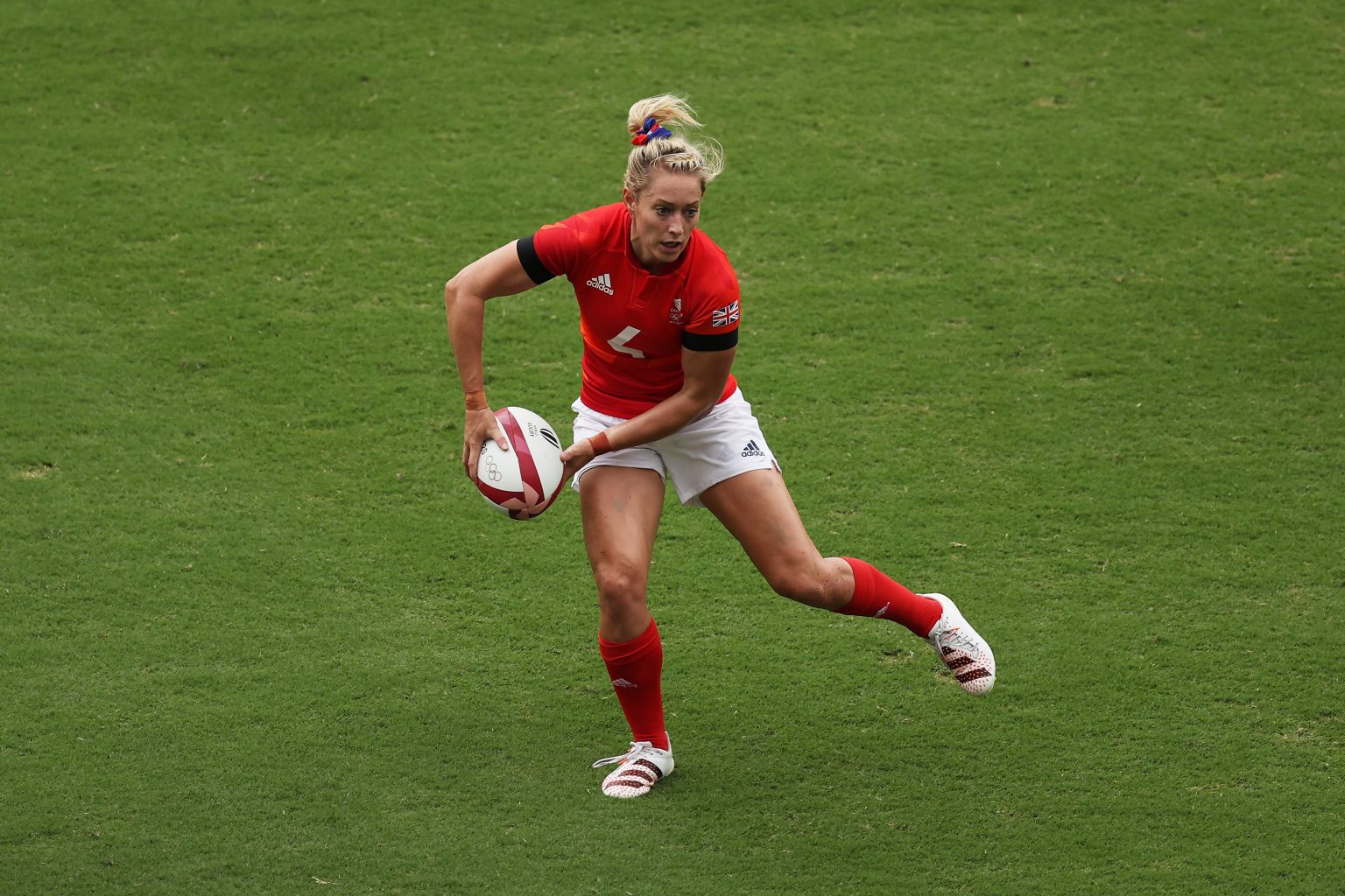 Natasha Hunt: Ten things you should know about the England scrum-half