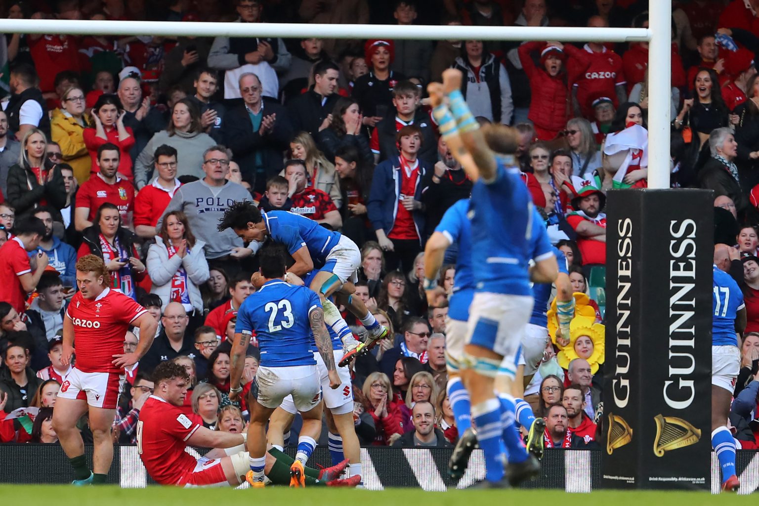 Italy stun Wales 22-21 to end their losing run in the Six Nations