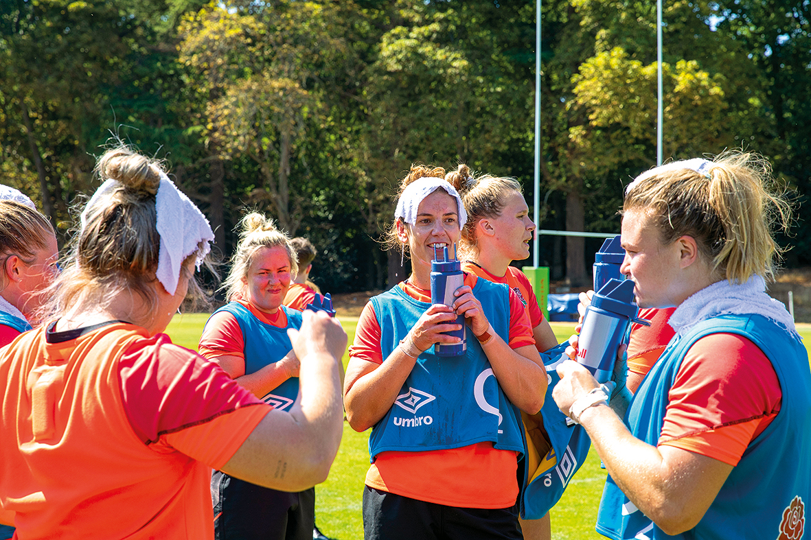 Behind the scenes with the Red Roses - Rugby World