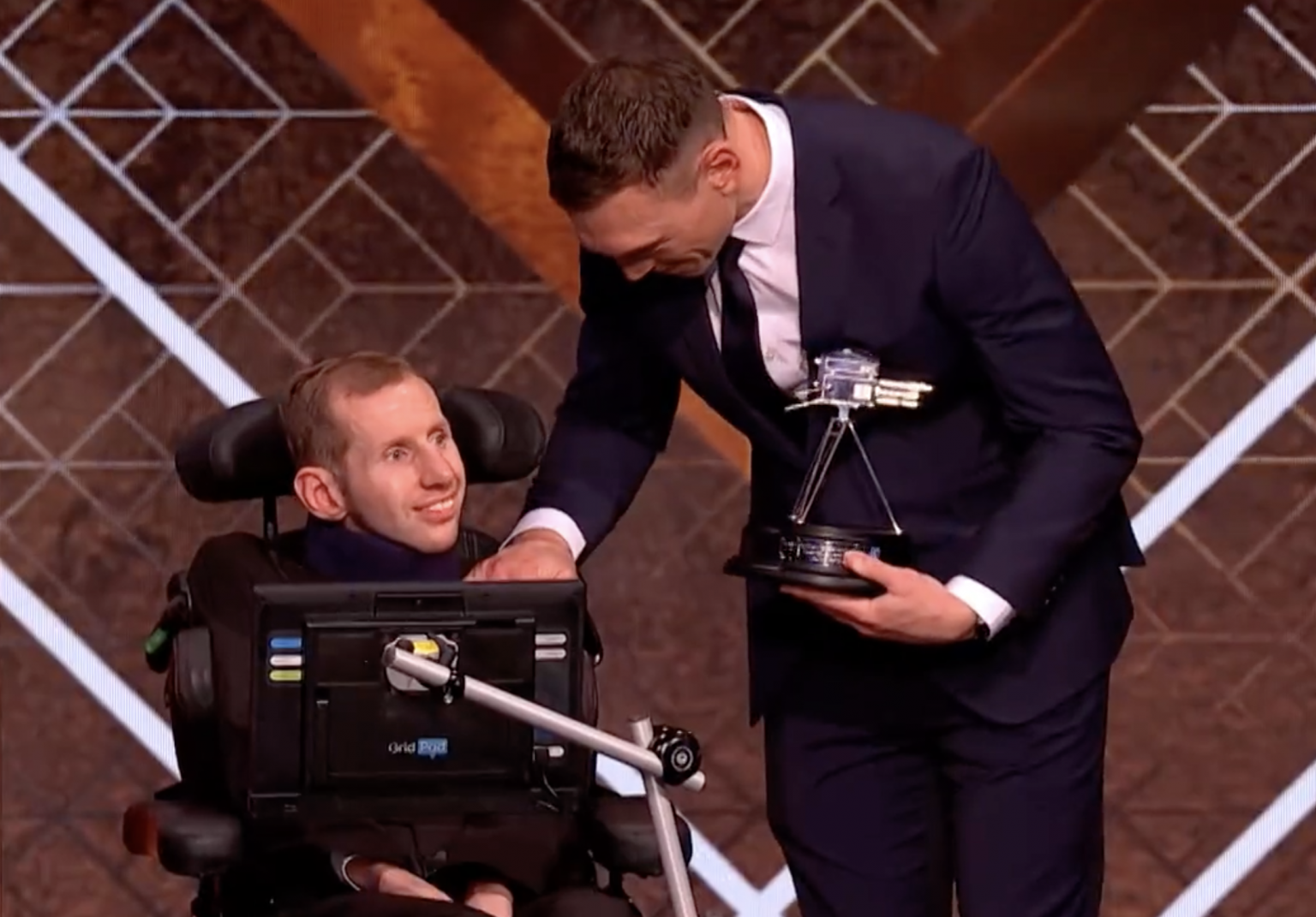 Watch emotional Kevin Sinfield SPOTY appearance alongside Rob Burrow