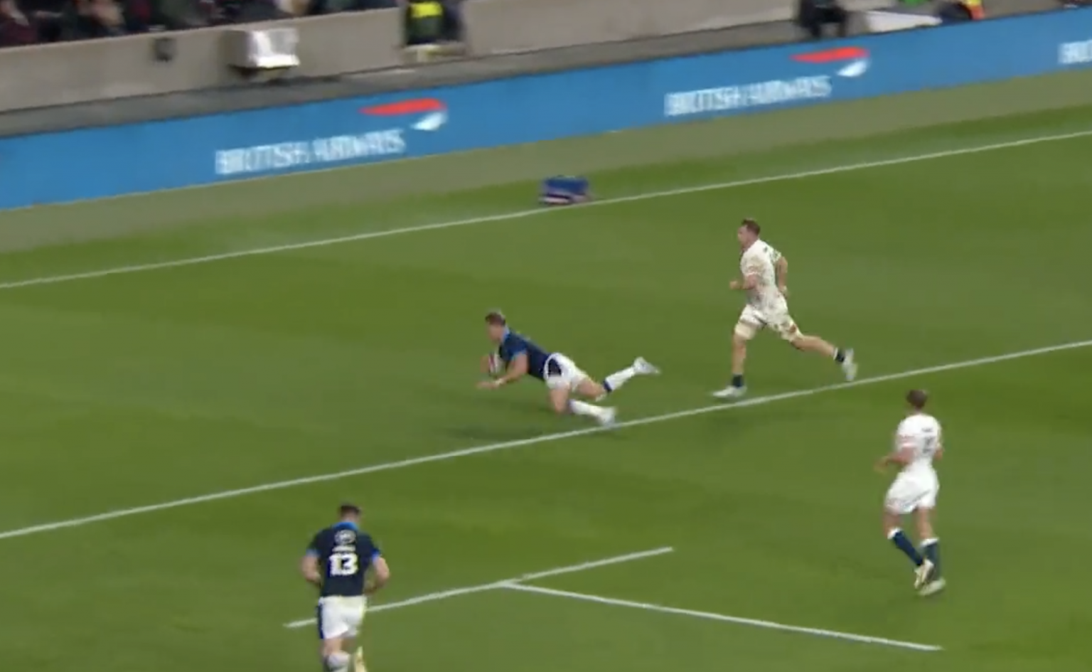Watch stunning Duhan van der Merwe try against England