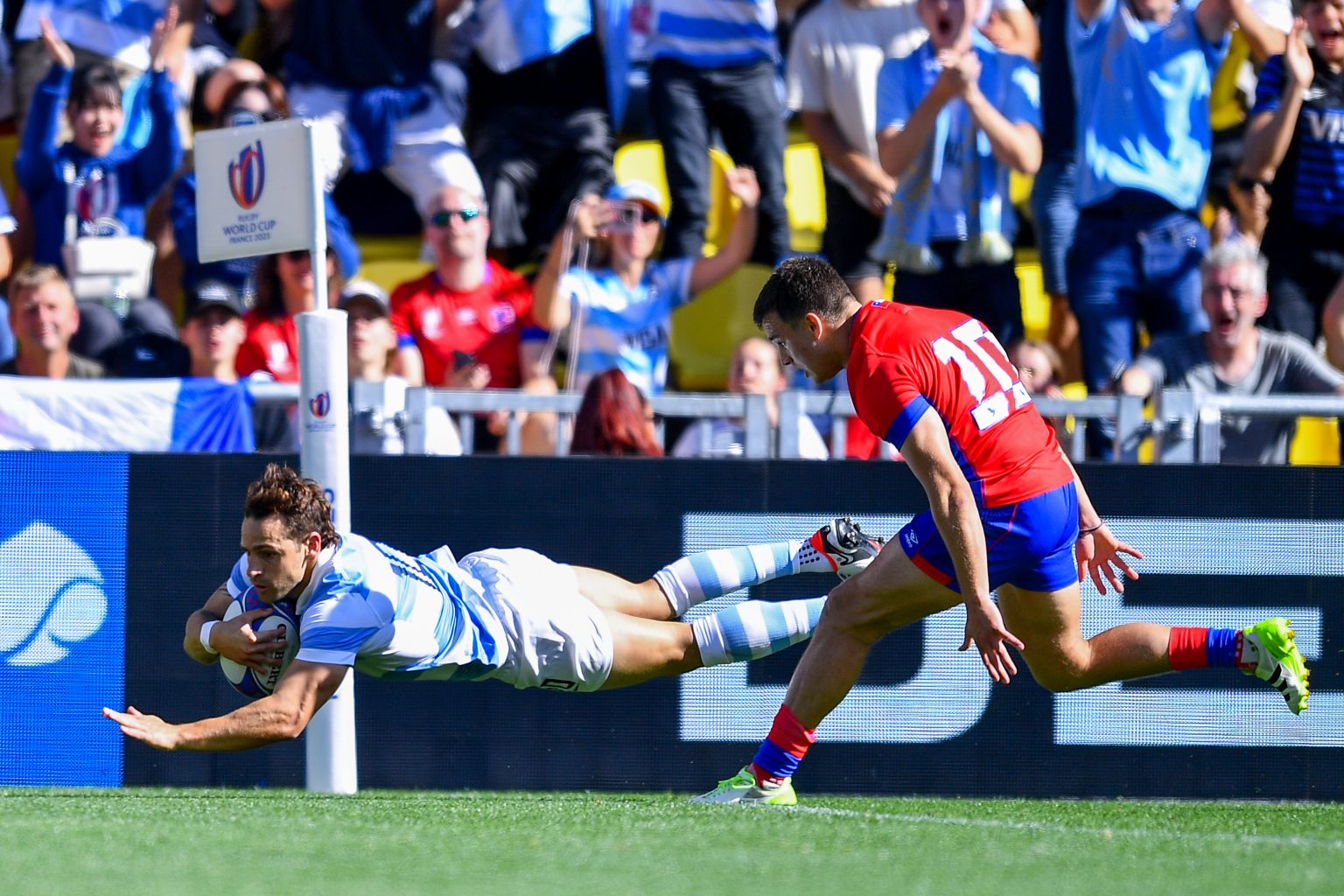 Watch Nicolas Sanchez solo try on 100th Argentina cap v Chile