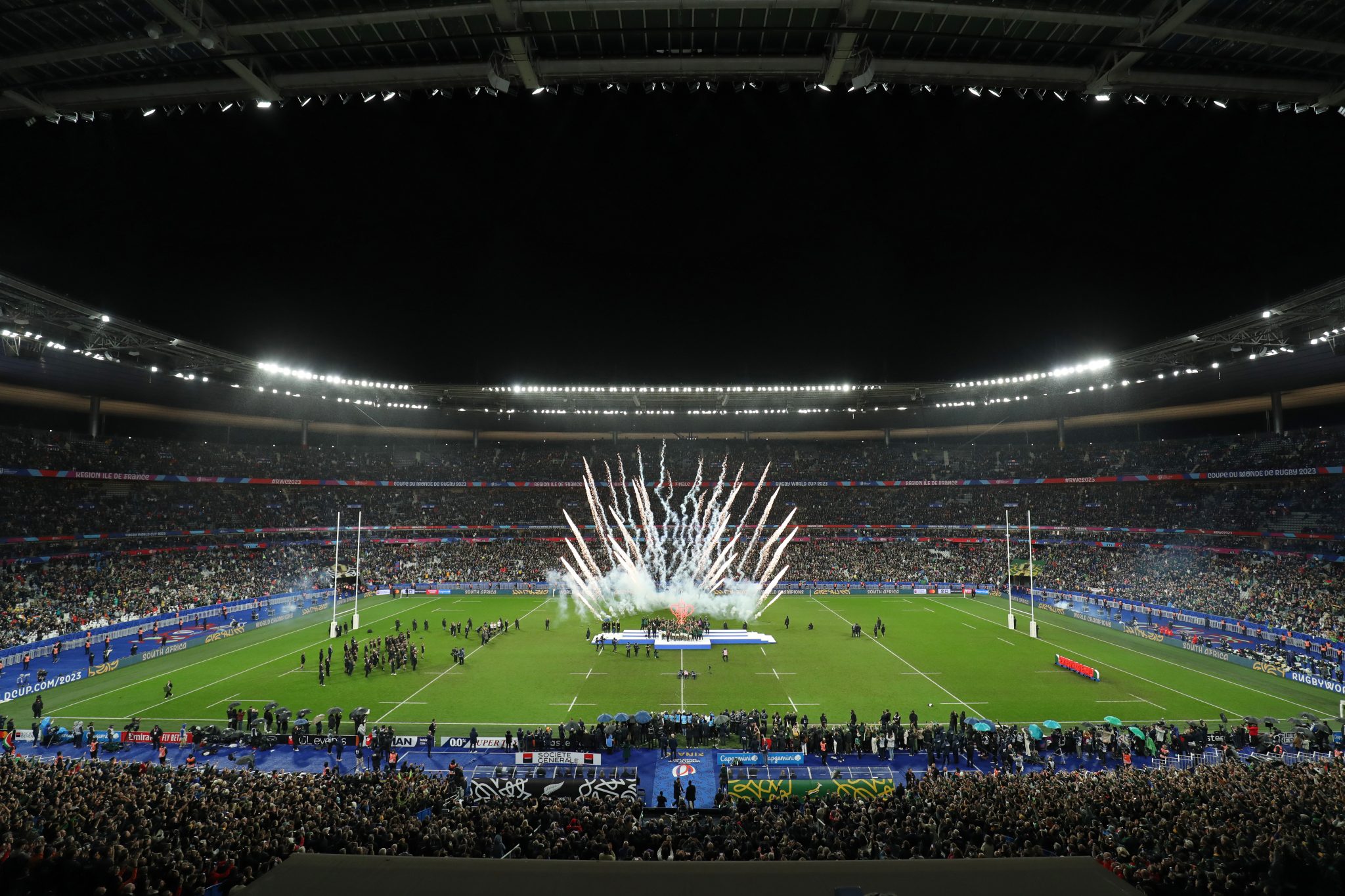 The Top 12 biggest rugby stadiums in the world – No 1 will surprise you!