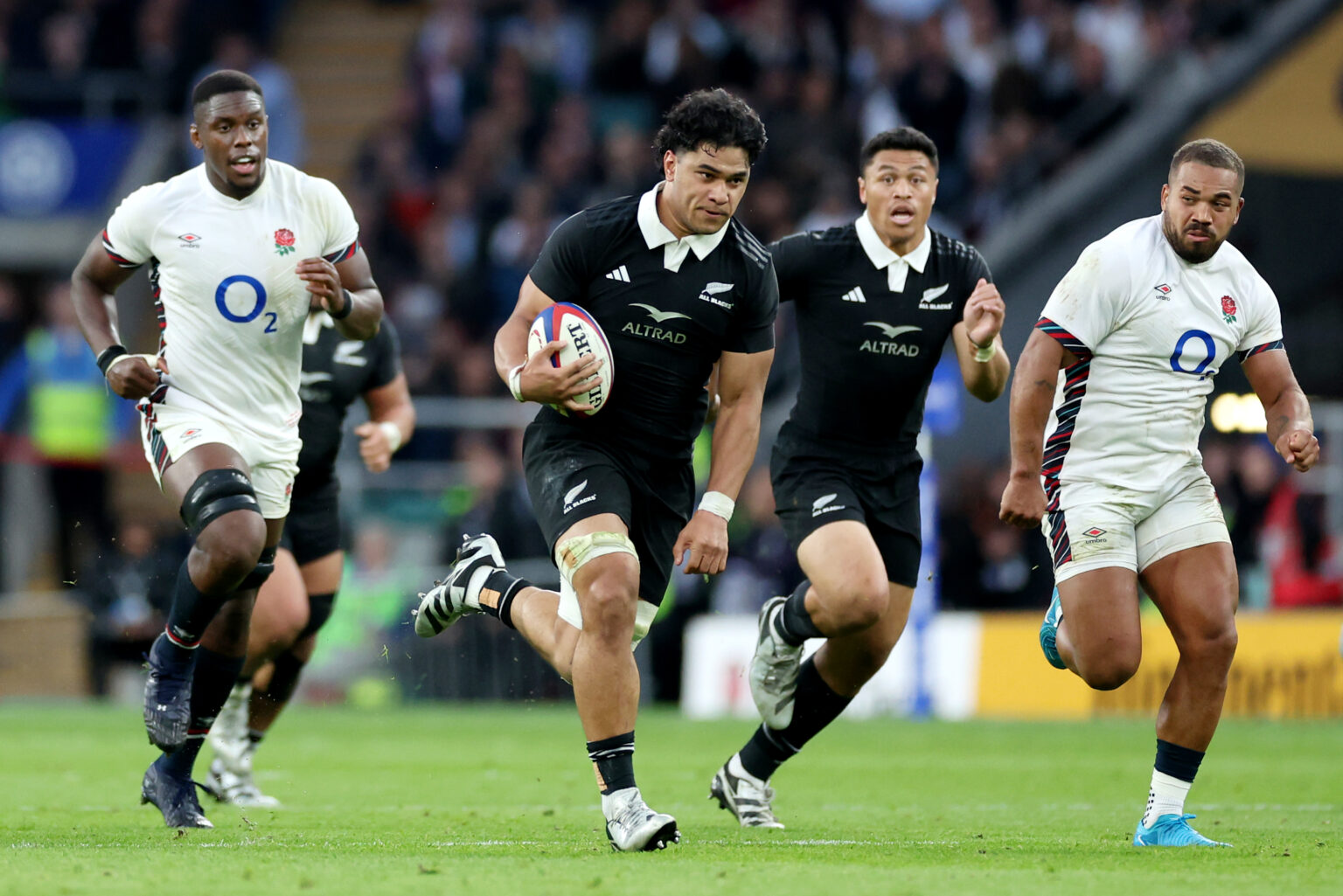 Wallace Sititi: Ten things you should know about All Blacks flanker