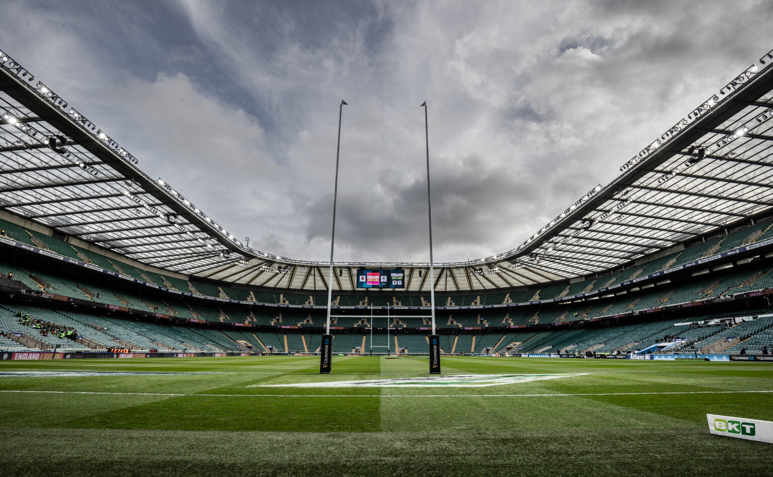 What is the size of a rugby pitch? - Rugby World magazine